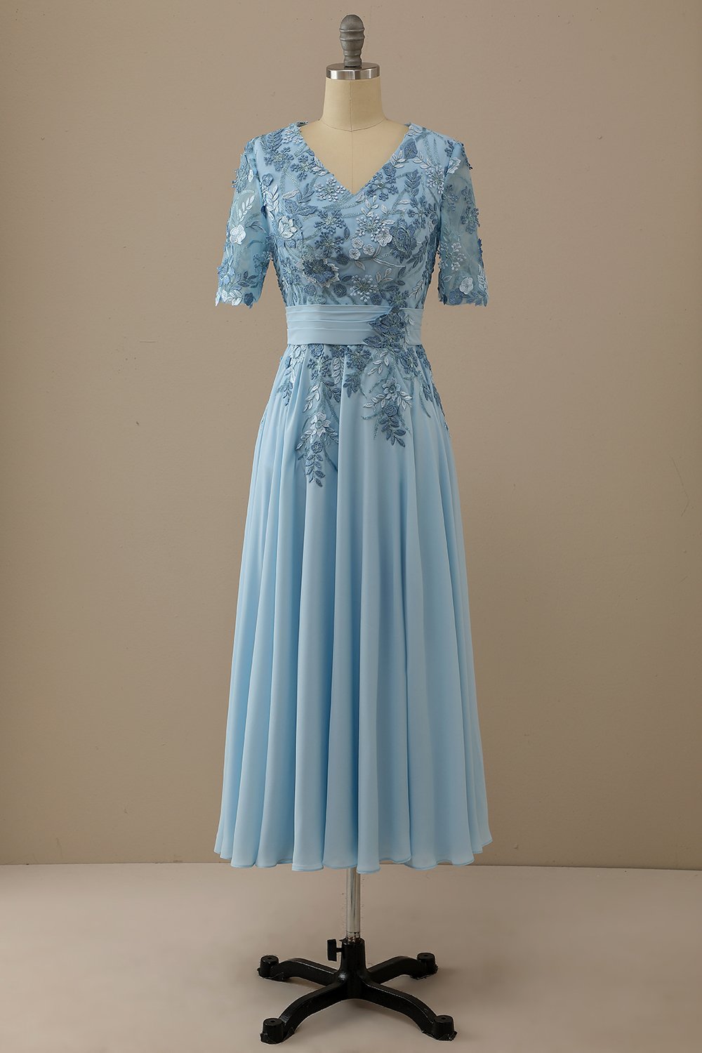 Kleid Blau V Ausschnitt